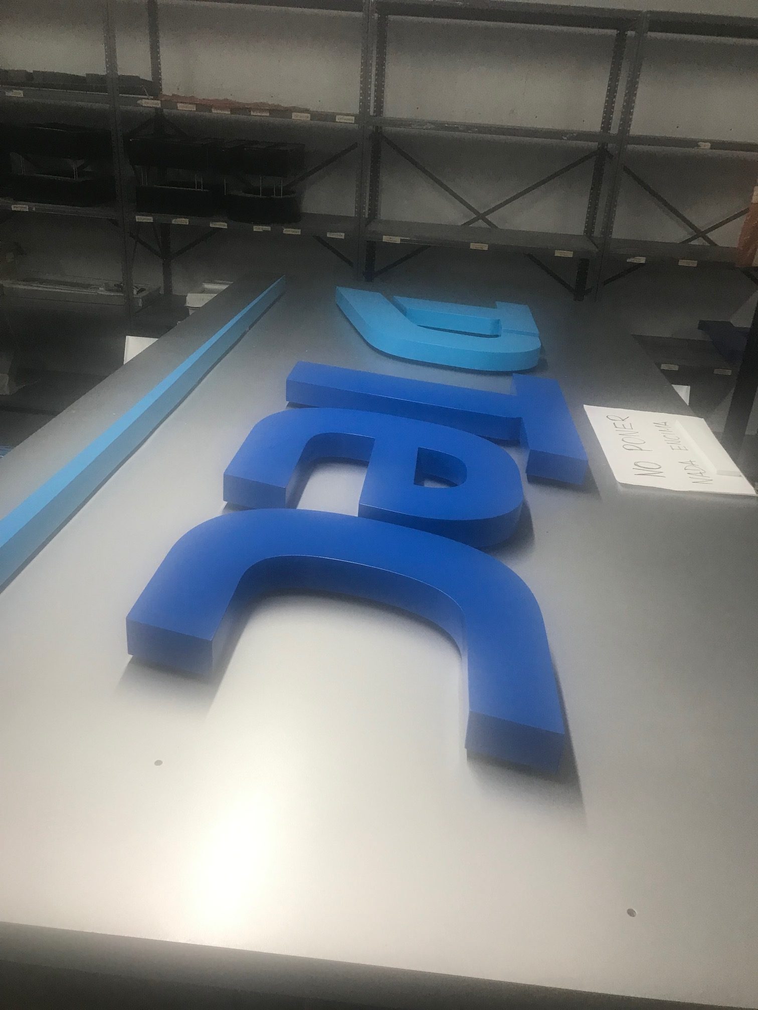 NON-LIT DIMENSIONAL SIGNS - Advanced Multisign