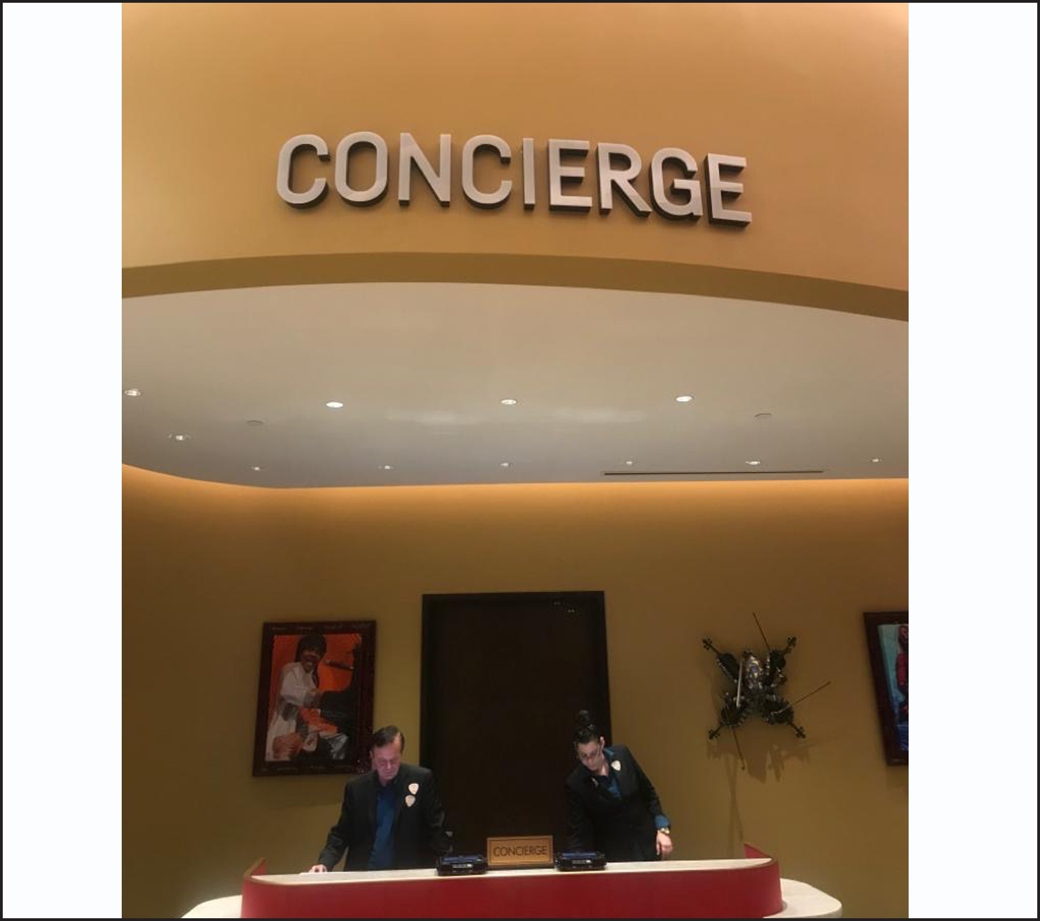 SPECIALTY SIGNS - Advanced Multisign