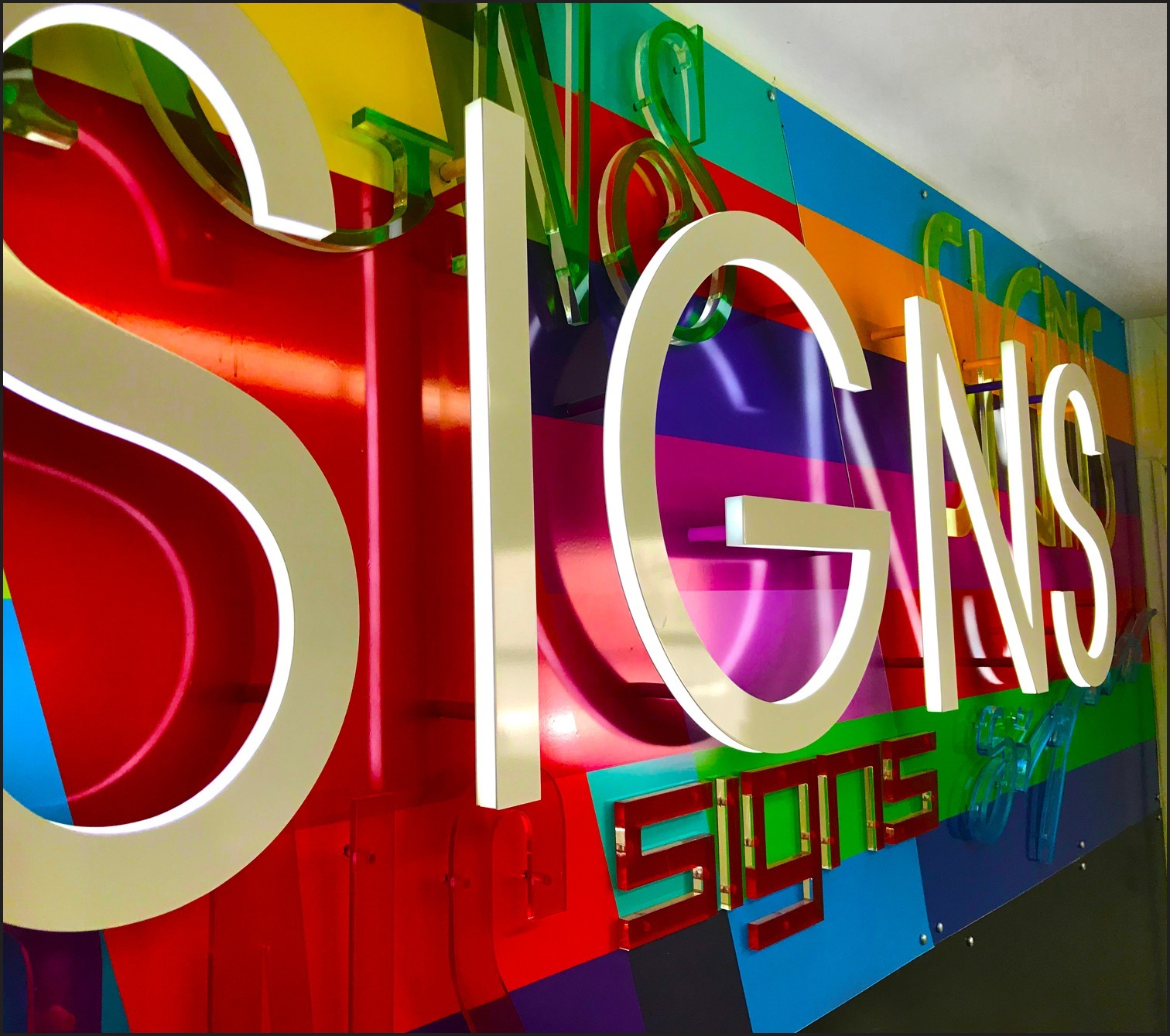 SPECIALTY SIGNS - Advanced Multisign