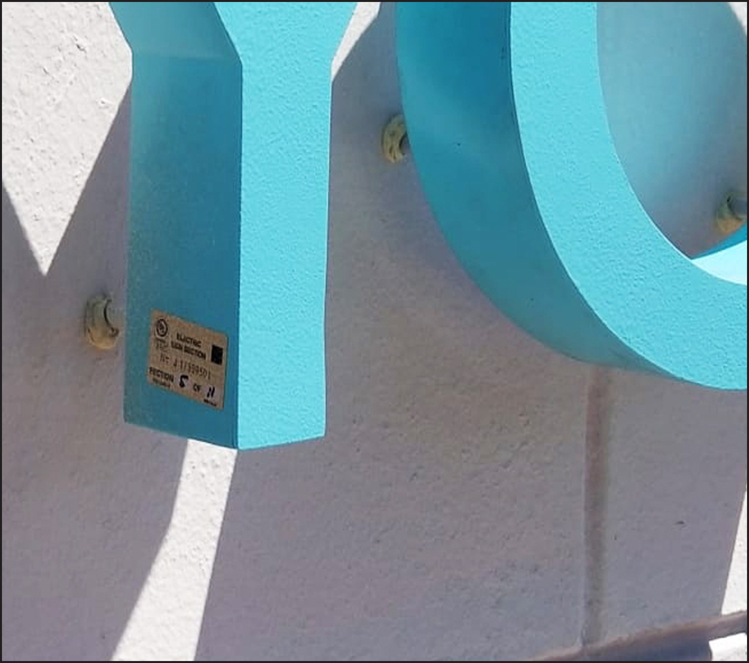 CHANNEL LETTERS - Advanced Multisign